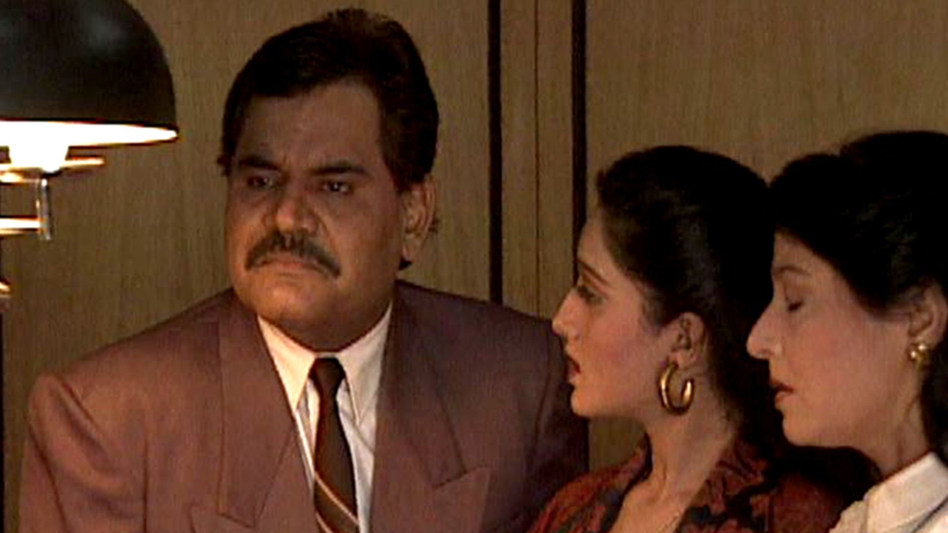 Watch chamatkar only on Watcho