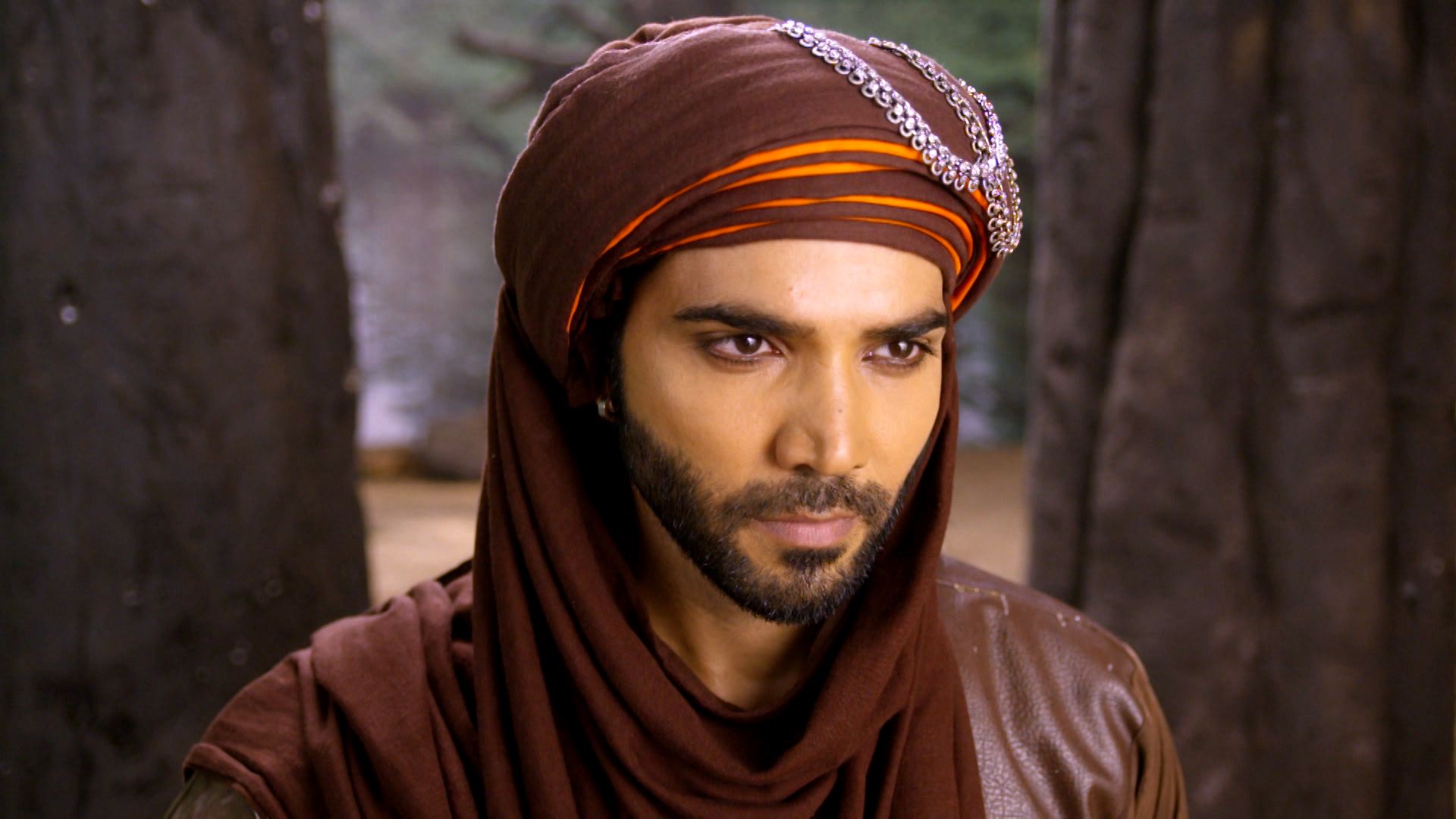 Watch aladdin only on Watcho