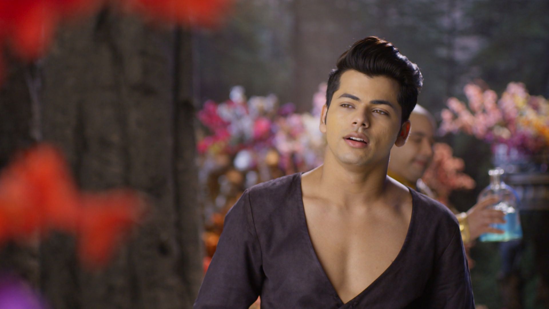 Watch aladdin only on Watcho