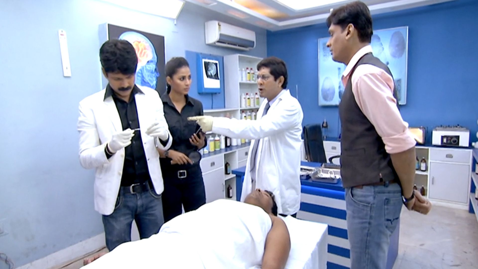 Watch cid-kolkata-bureau only on Watcho