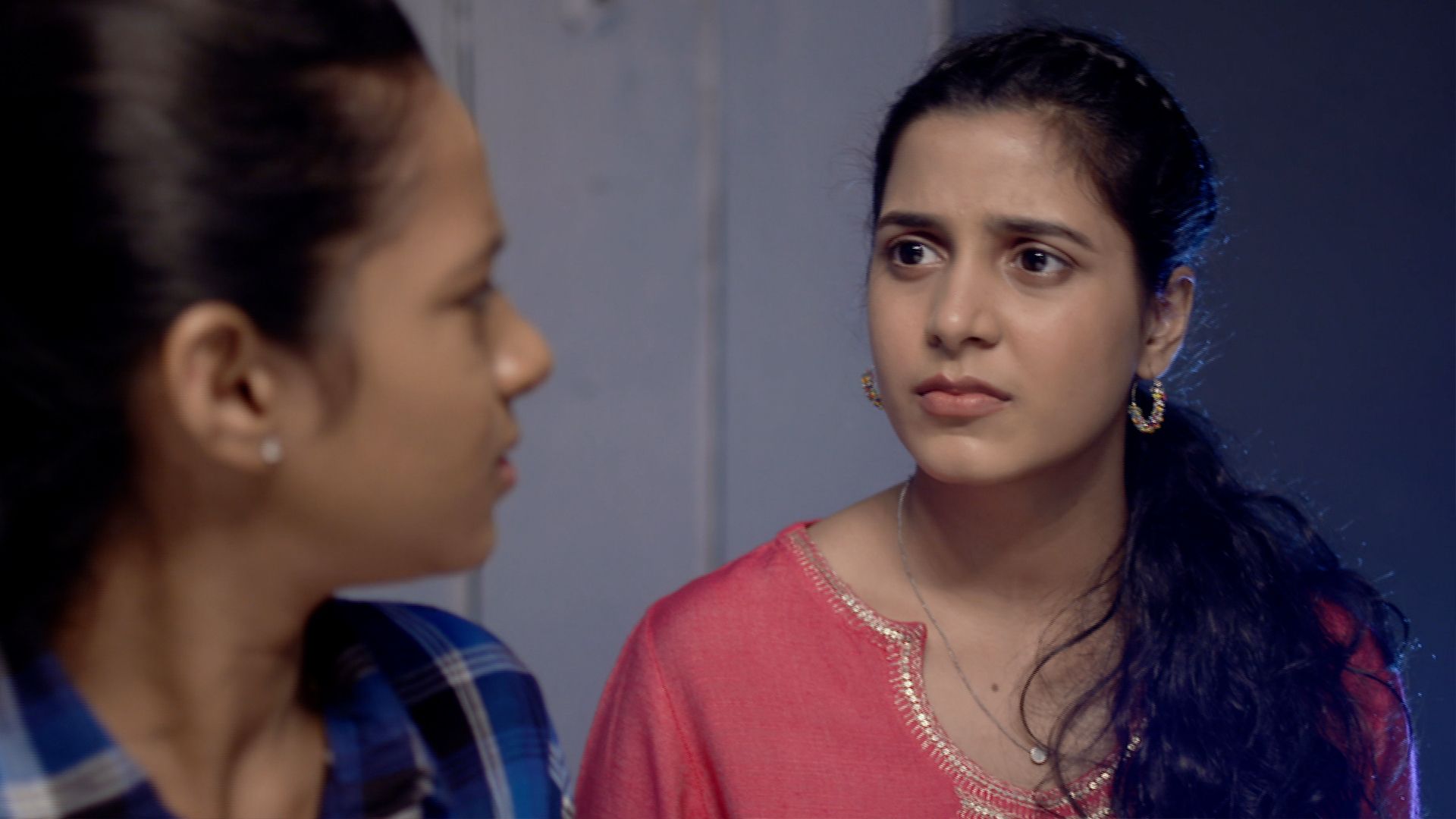 Watch tumchi-mulgi-kay-karte only on Watcho