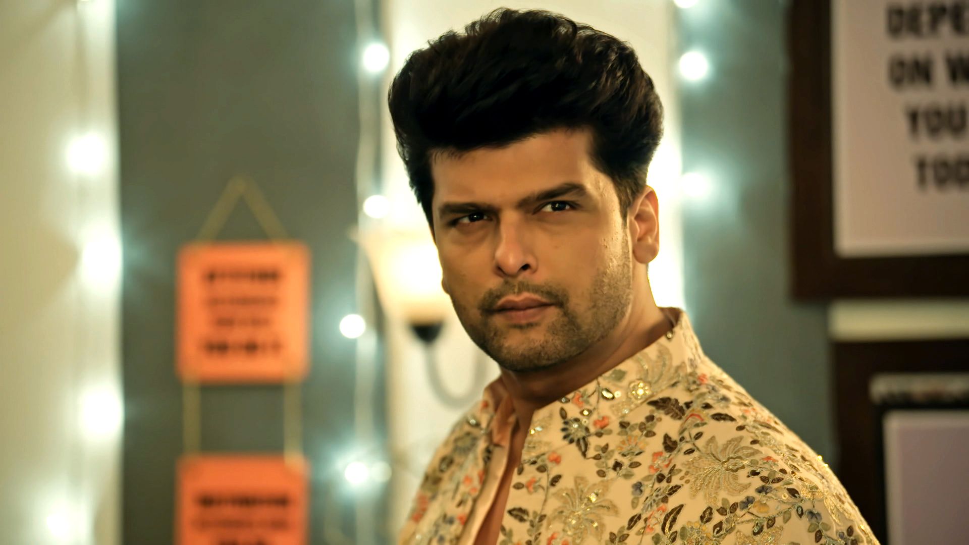 Watch barsaatein-mausam-pyaar-kaa only on Watcho