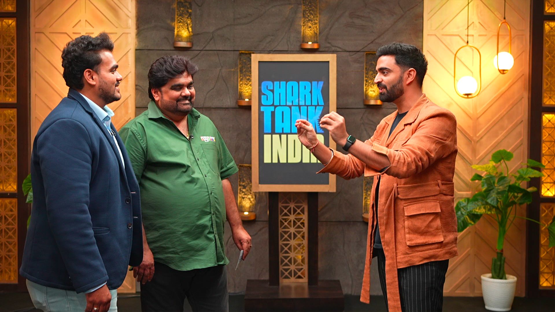 Watch New Episodes of shark-tank-india only on Watcho