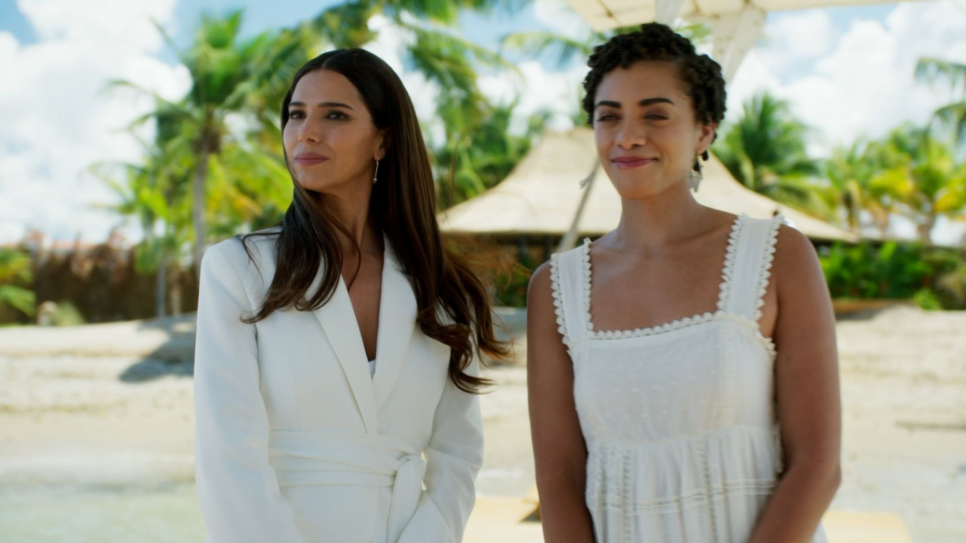 Watch fantasy-island only on Watcho