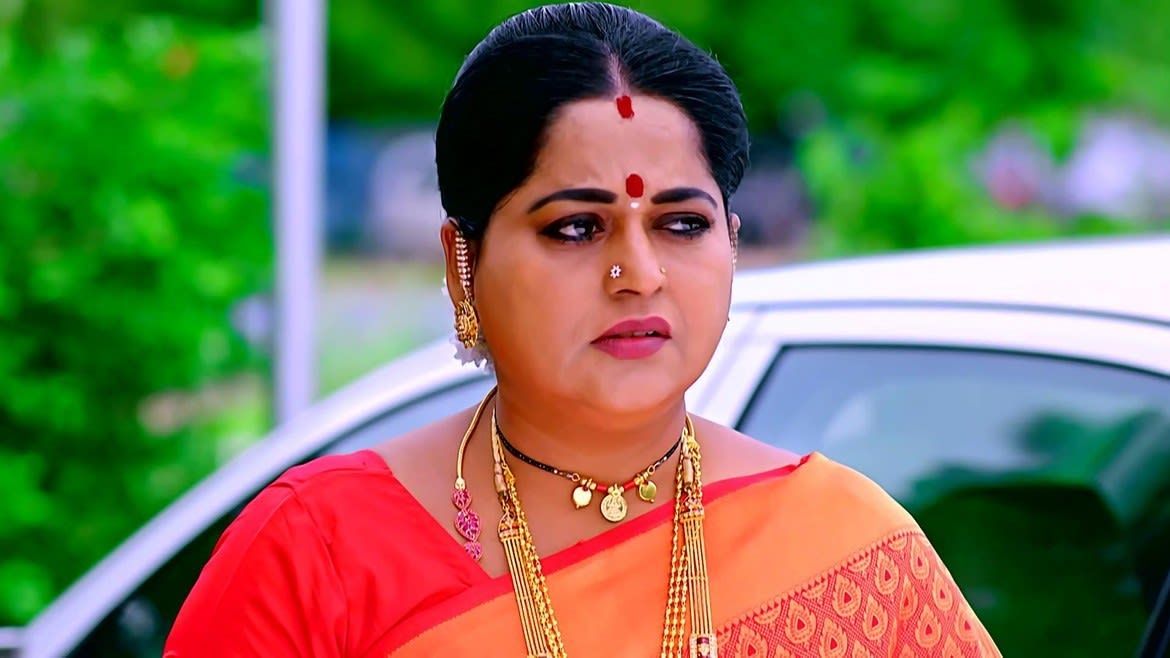 Watch New Episodes of mukkupudaka only on Watcho