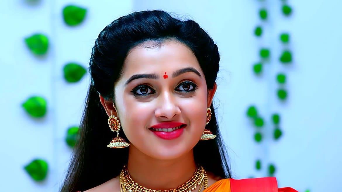 Watch New Episodes of mukkupudaka only on Watcho